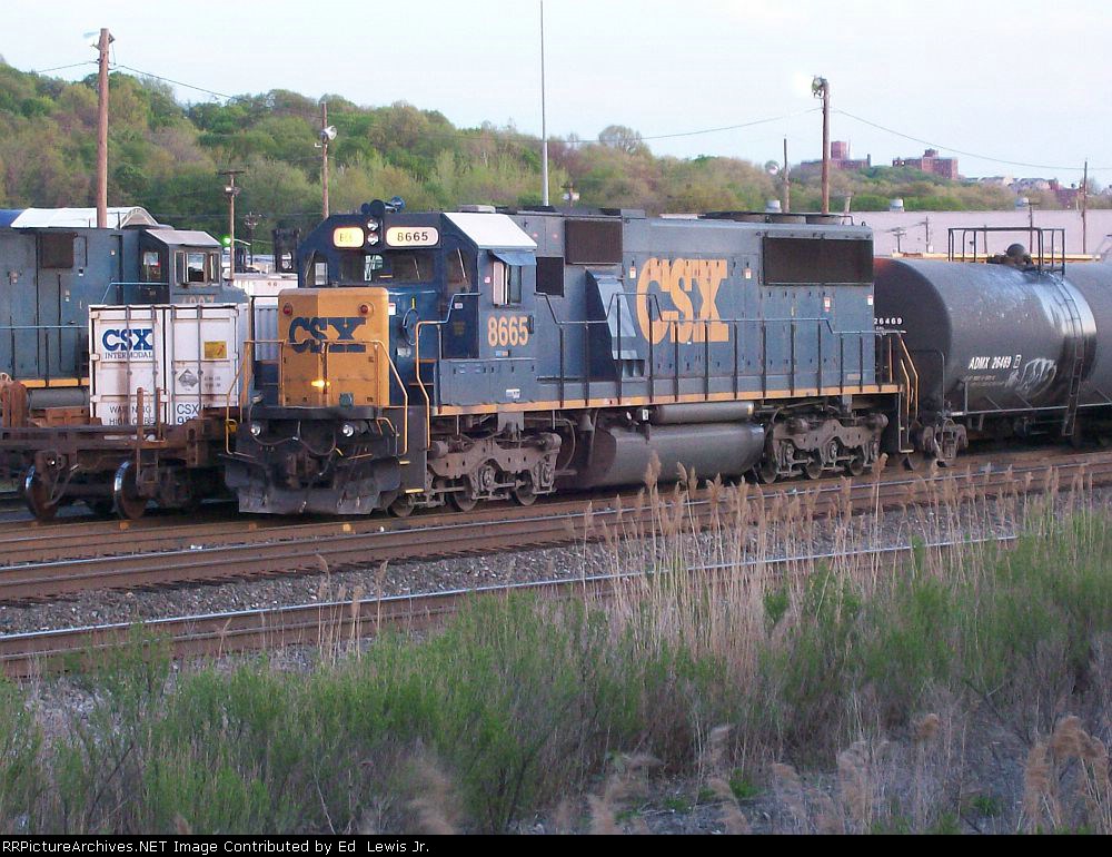 CSX 8665